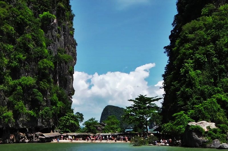 Phang Nga Bay - Phuket Sea Kayaking, Andaman Sea Kayak