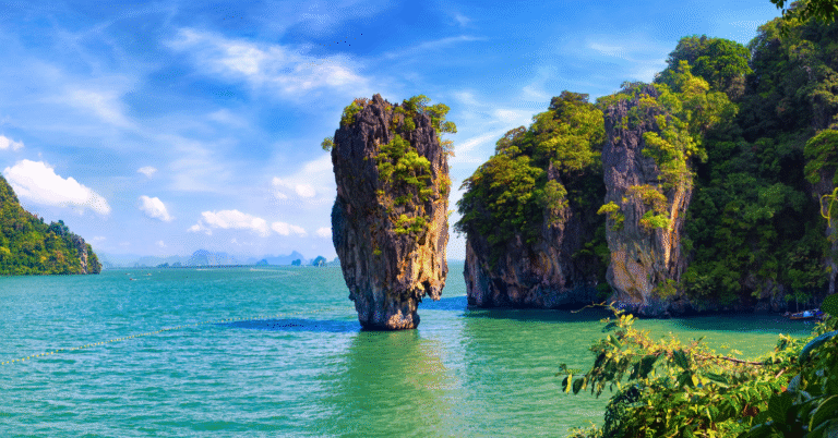 Enjoy Nature Top Kayaking Spots in Phang Nga Bay